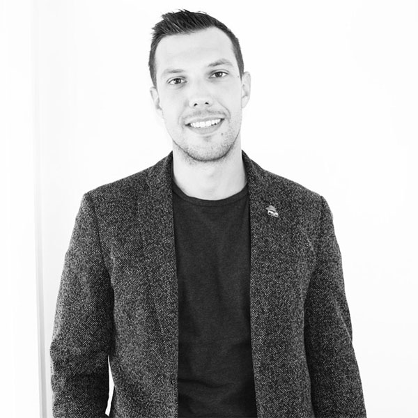 Qui sommes-nous ? L'équipe - Salaire brut en net